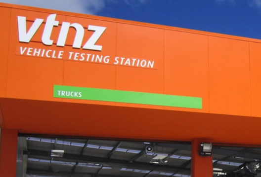 VTNZ因车辆"过脏"拒检引发争议 客户质疑标准一致性_南岛_新闻_华人头条