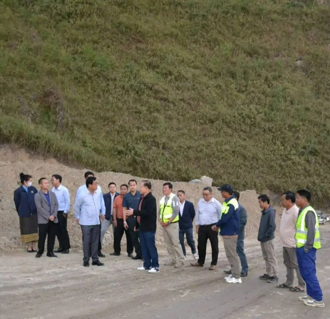 中老人工智能合作新平台"老挝中心"正式运营 ！老挝加速修复九公山主干道 保障北部交通动脉畅通_老挝_新闻_华人头条